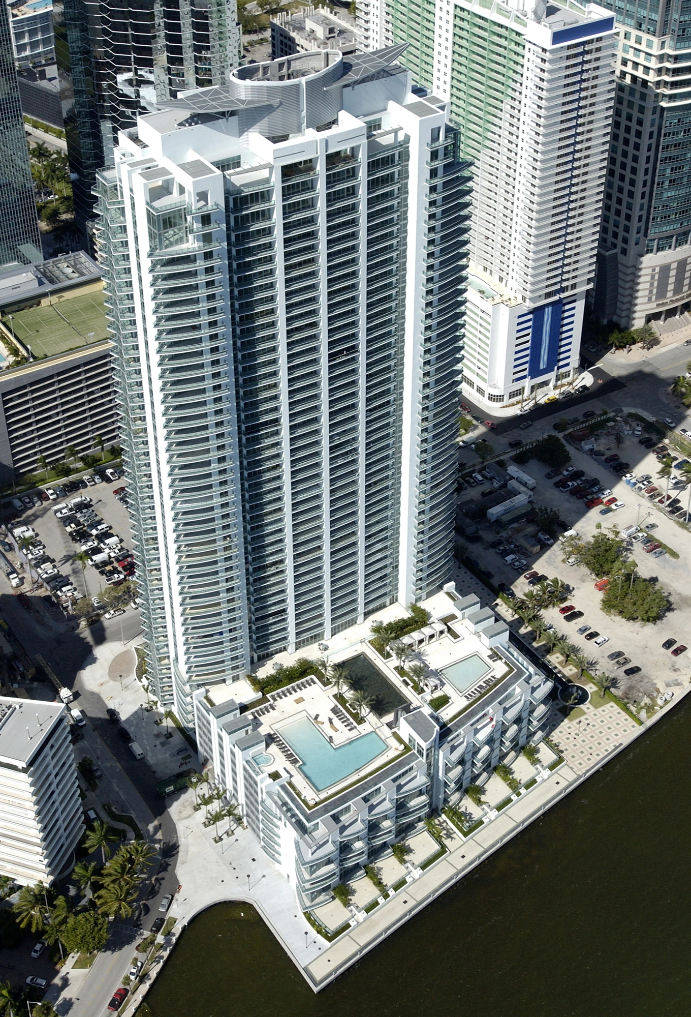 JADE RESIDENCES AT BRICKELL BAY – Fortune International Group